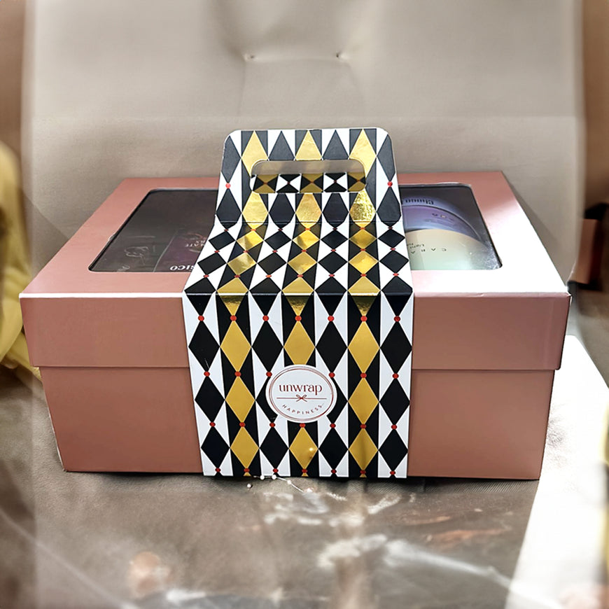 Customized Gift Hampers Online | Build Your Own Gift Hamper India ...